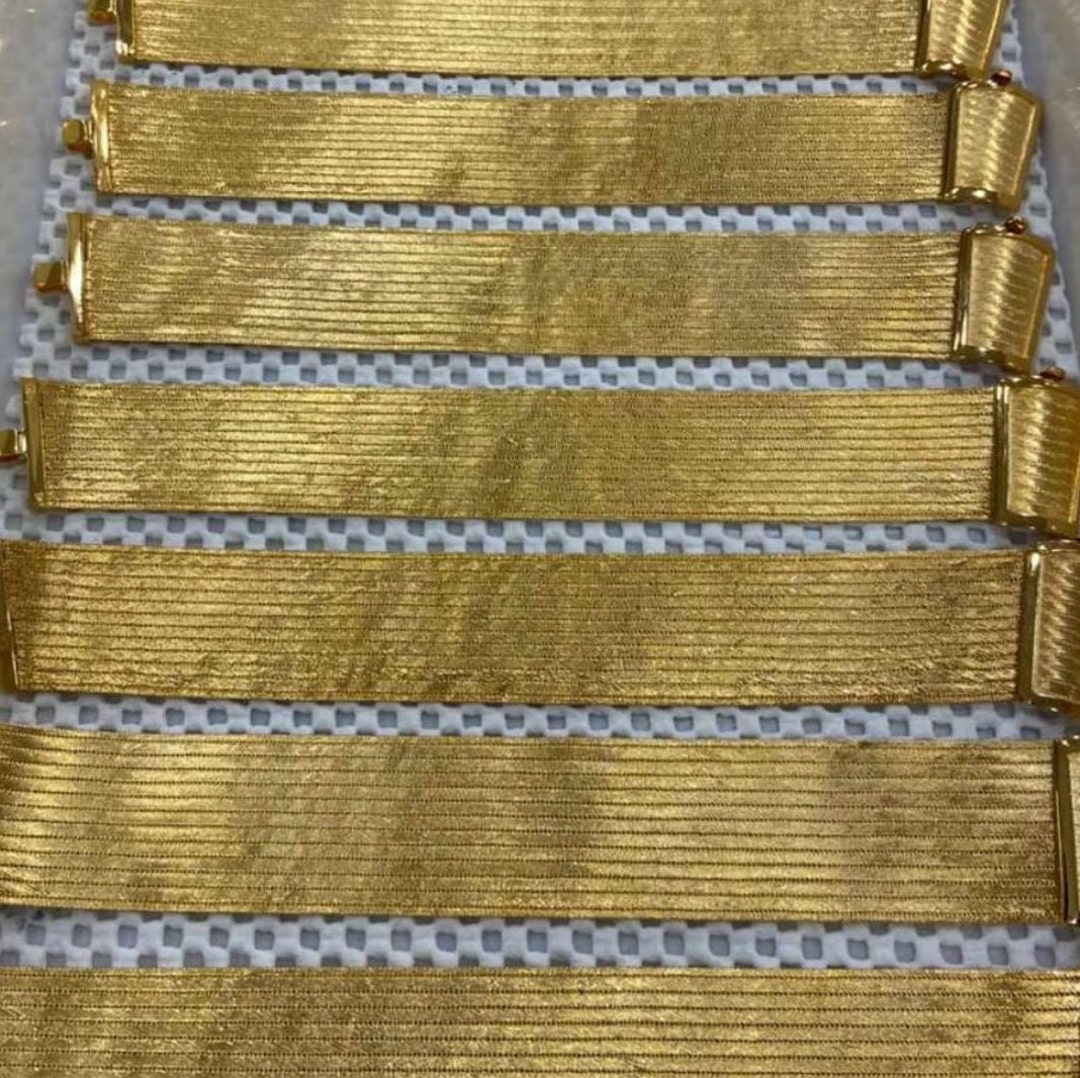 Gold Gift Voucher - Etsy