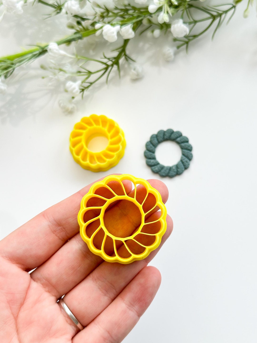 Wreath #3 Detailed Polymer Clay Cutter | Christmas Cutters Polymer Clay ...