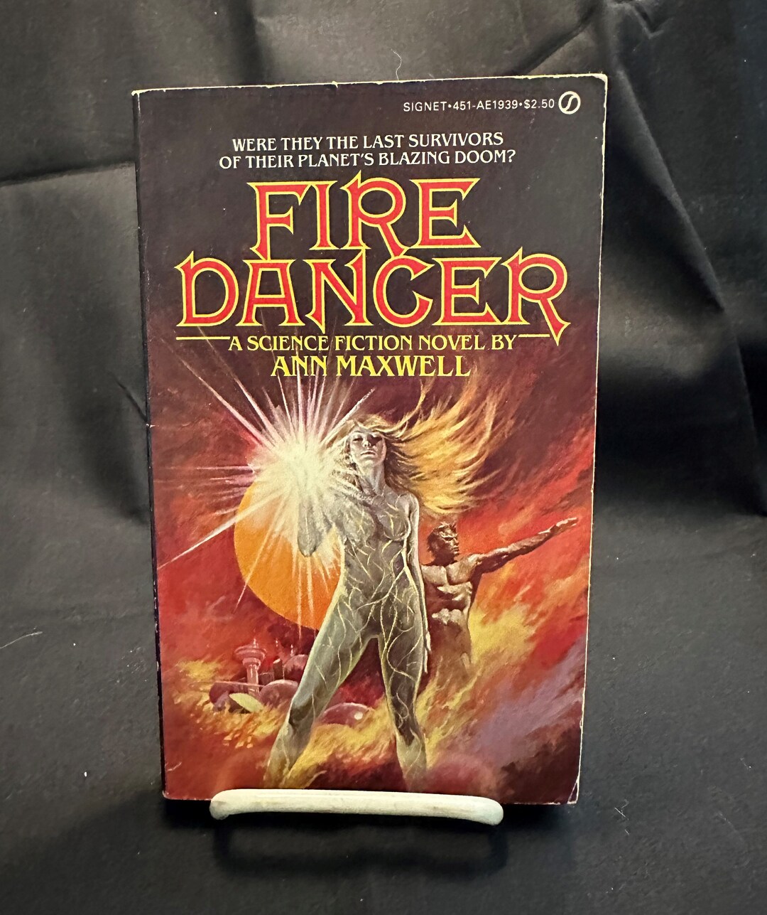Fire Dancer - Ann Maxwell - 1982 Signet Paperback - Etsy