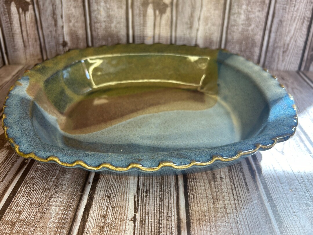 Studio Art Pottery Baking Dish, a Ceramic Casserole Dish - Etsy