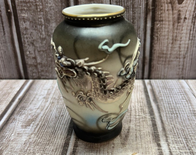 Moriage Dragonware Dragon Vase Made in Japan Raised Handpainted - Etsy