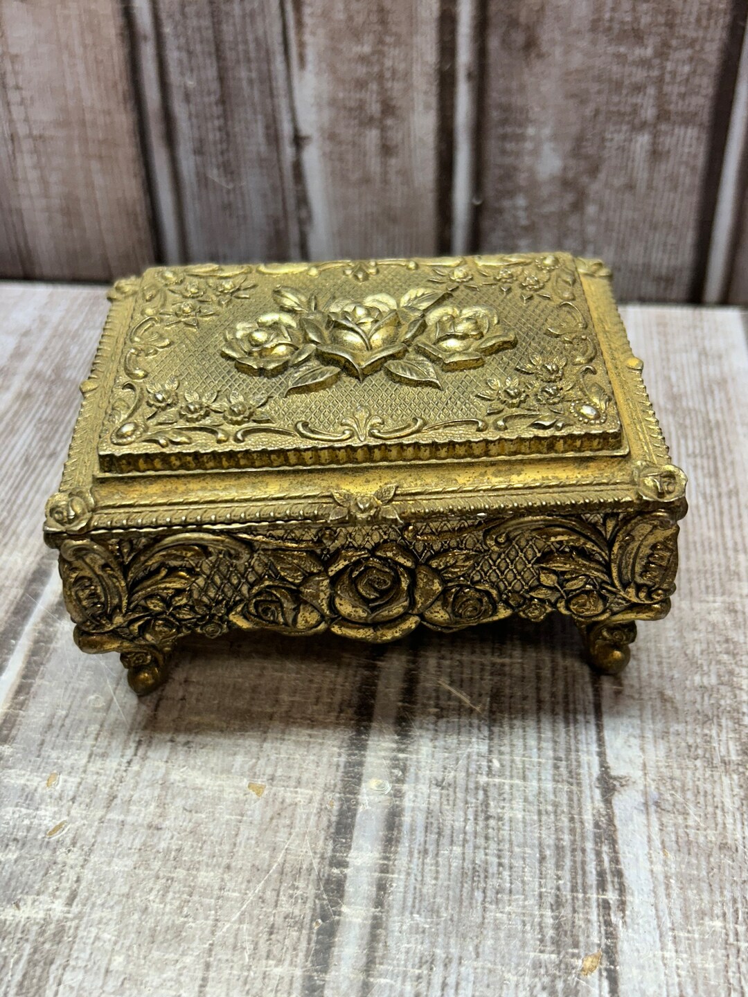 Sankyo Music Box Gold Tone Roses Works Made in Japan Vintage - Etsy