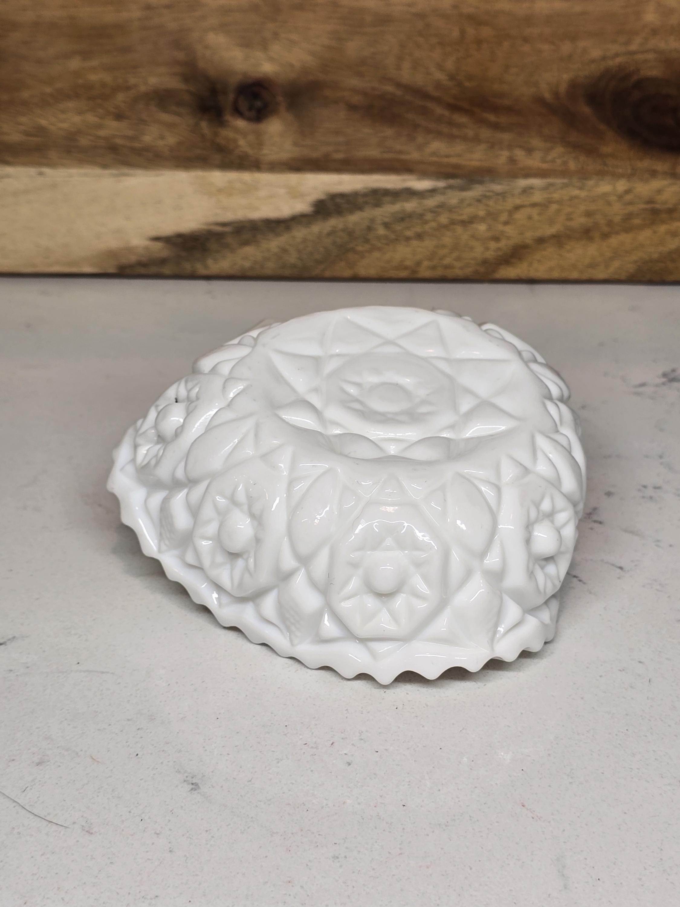 Fostoria Winburn Milk Glass Nappy 1954-65 Pattern #1704 - Etsy