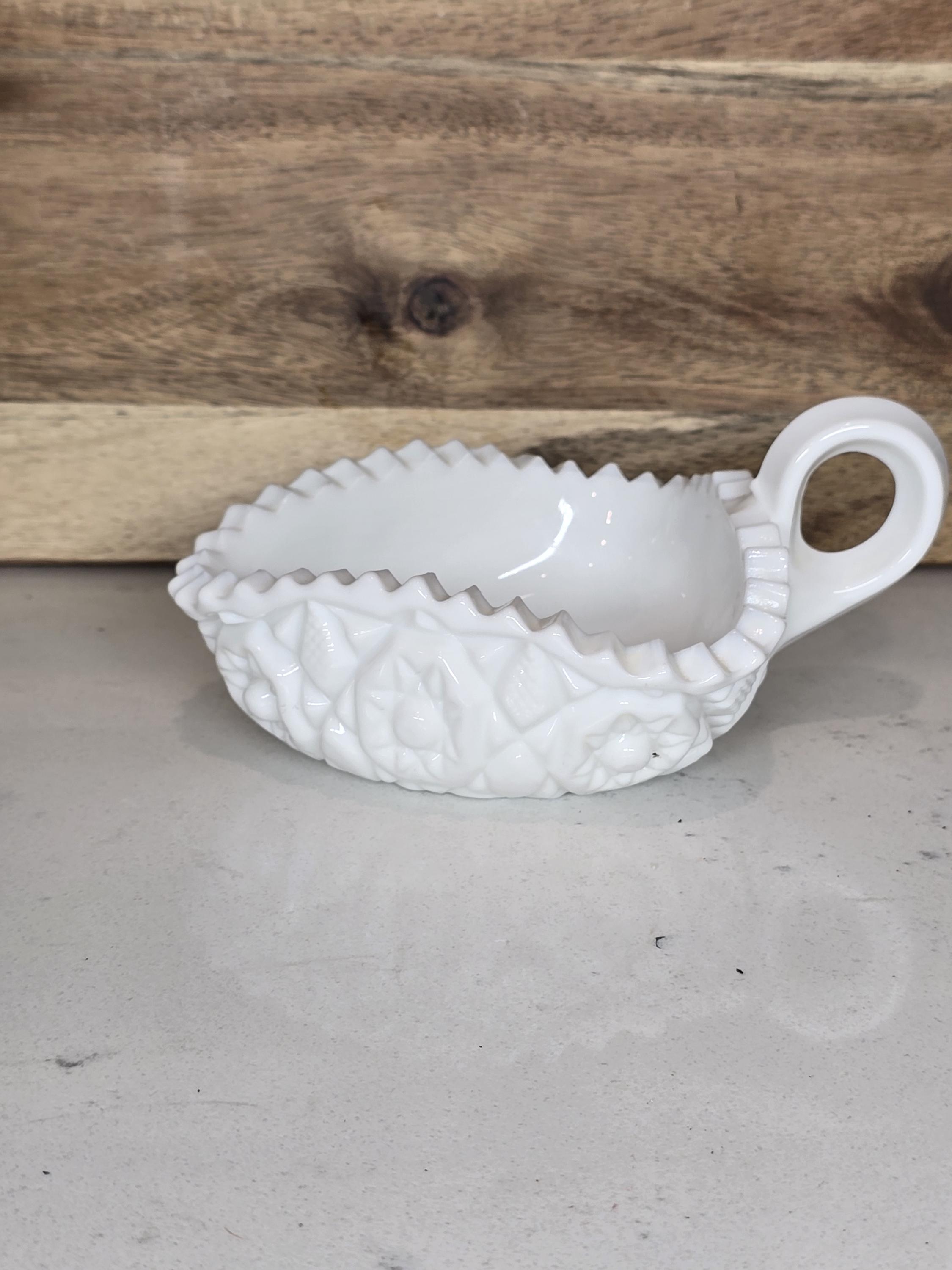 Fostoria Winburn Milk Glass Nappy 1954-65 Pattern #1704 - Etsy