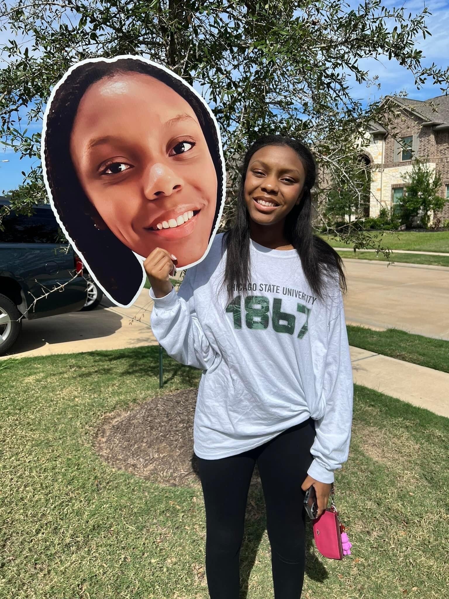Girl Face Board Cut Out