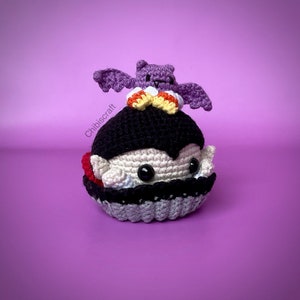 Halloween Dracula Crochet Pattern – Reversible Amigurumi Pattern - ENG ...