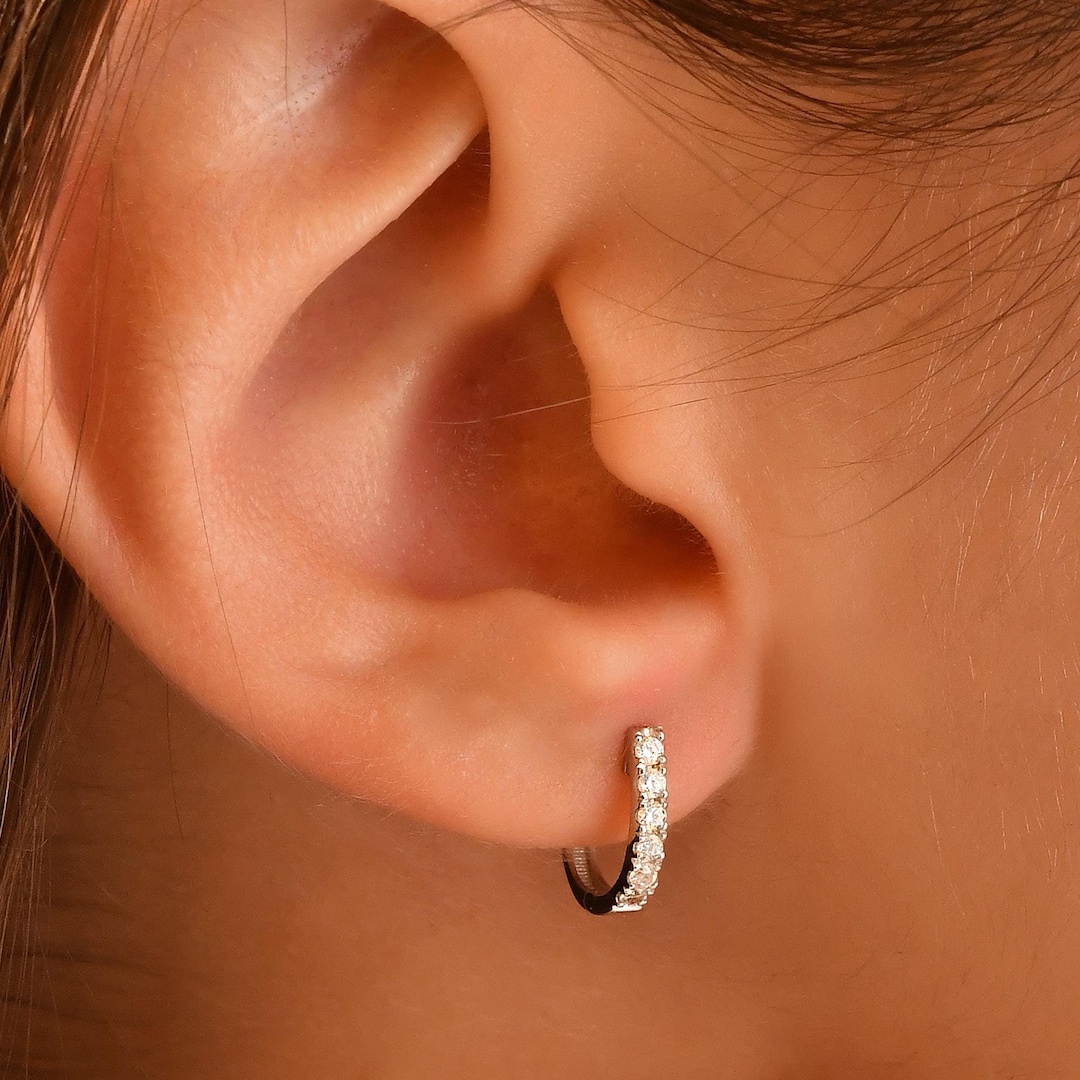 18k Gold Diamond Hoop Earrings, Diamond Huggie Earring, Mini Hoop ...