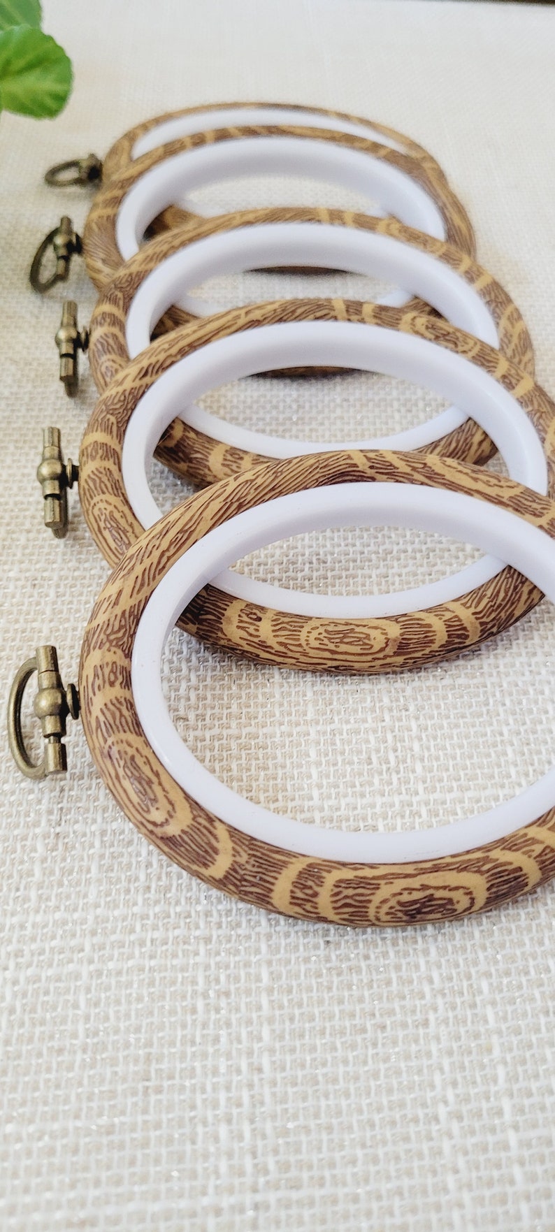 Mini OVAL Embroidery Hoops, Imitated Wood Circle Hoops, 5 Pcs Set ...