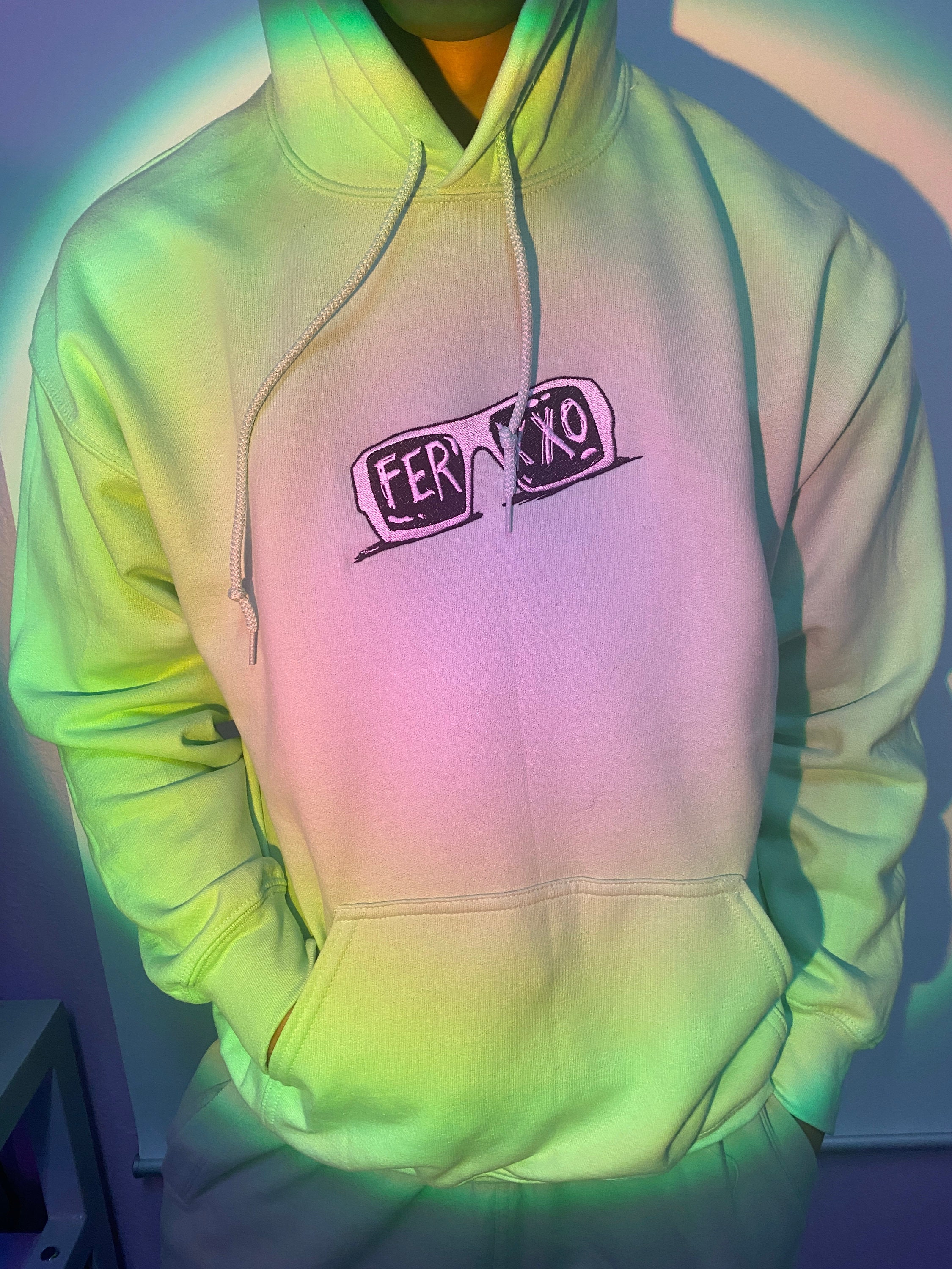 Ferxxo Feid Embroidered Hoodie - Ferxxo Gafas Concert Hoodie - Feid ...