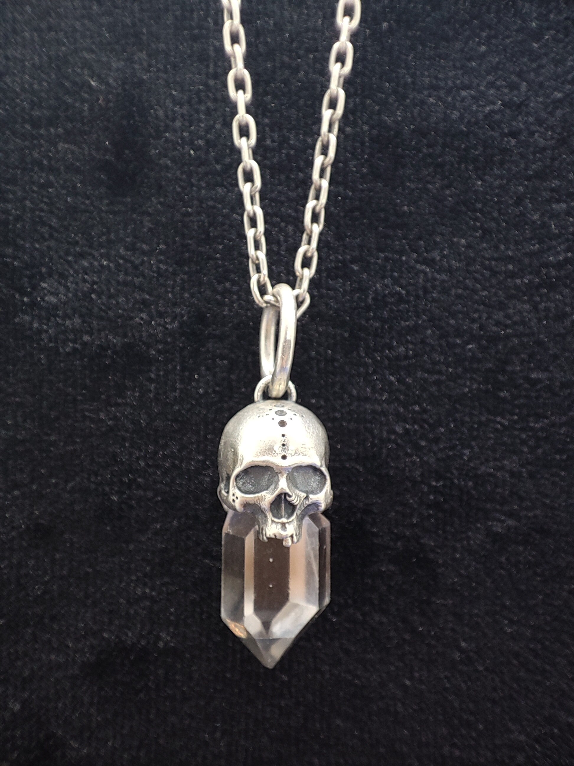 Optical Quartz Relic Skull. Light Refractor Crystal Pendant. - Etsy