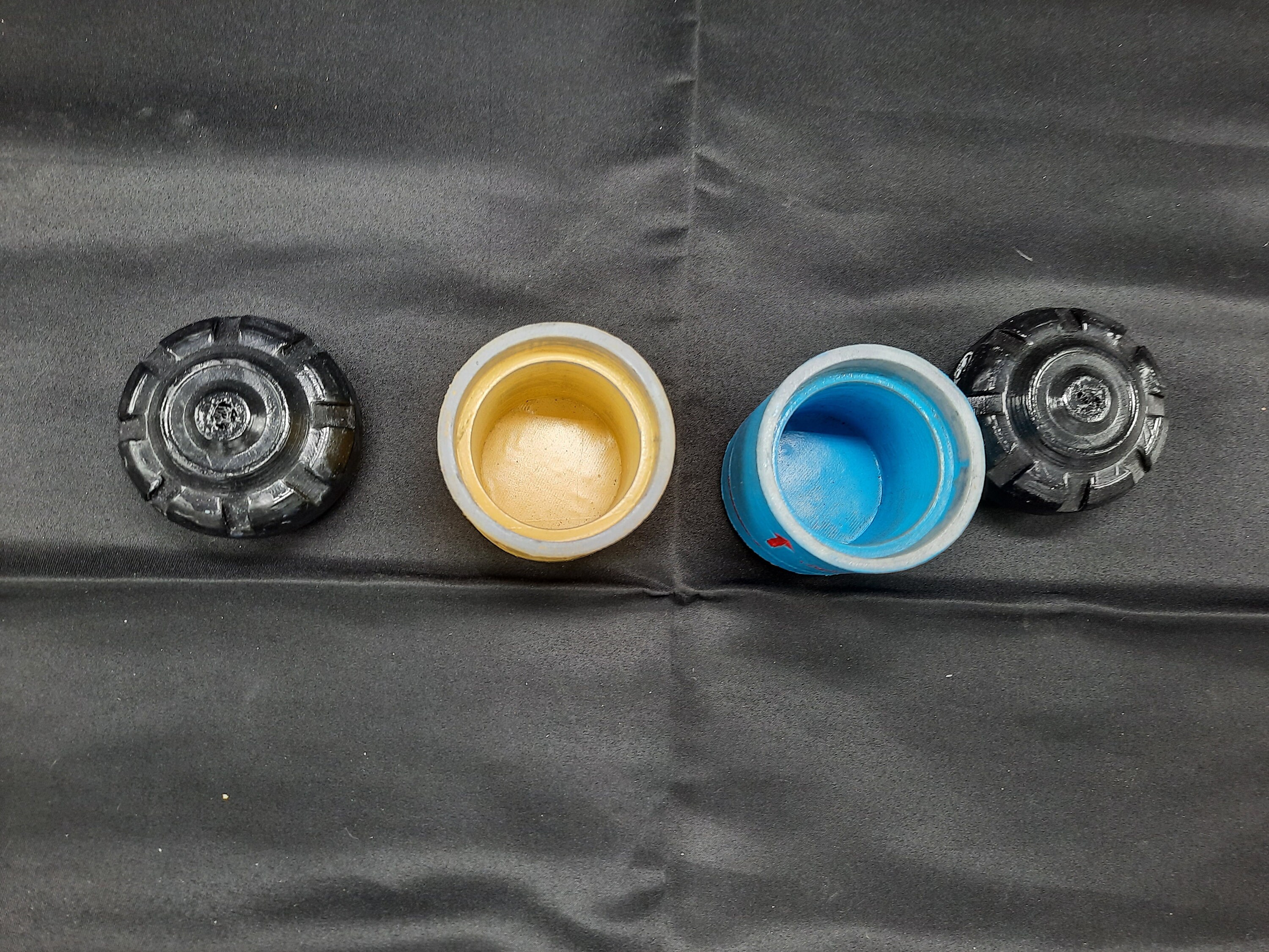 4.1 in Set of Power Cells Storage Fallout Out Prop Cosplay - Etsy