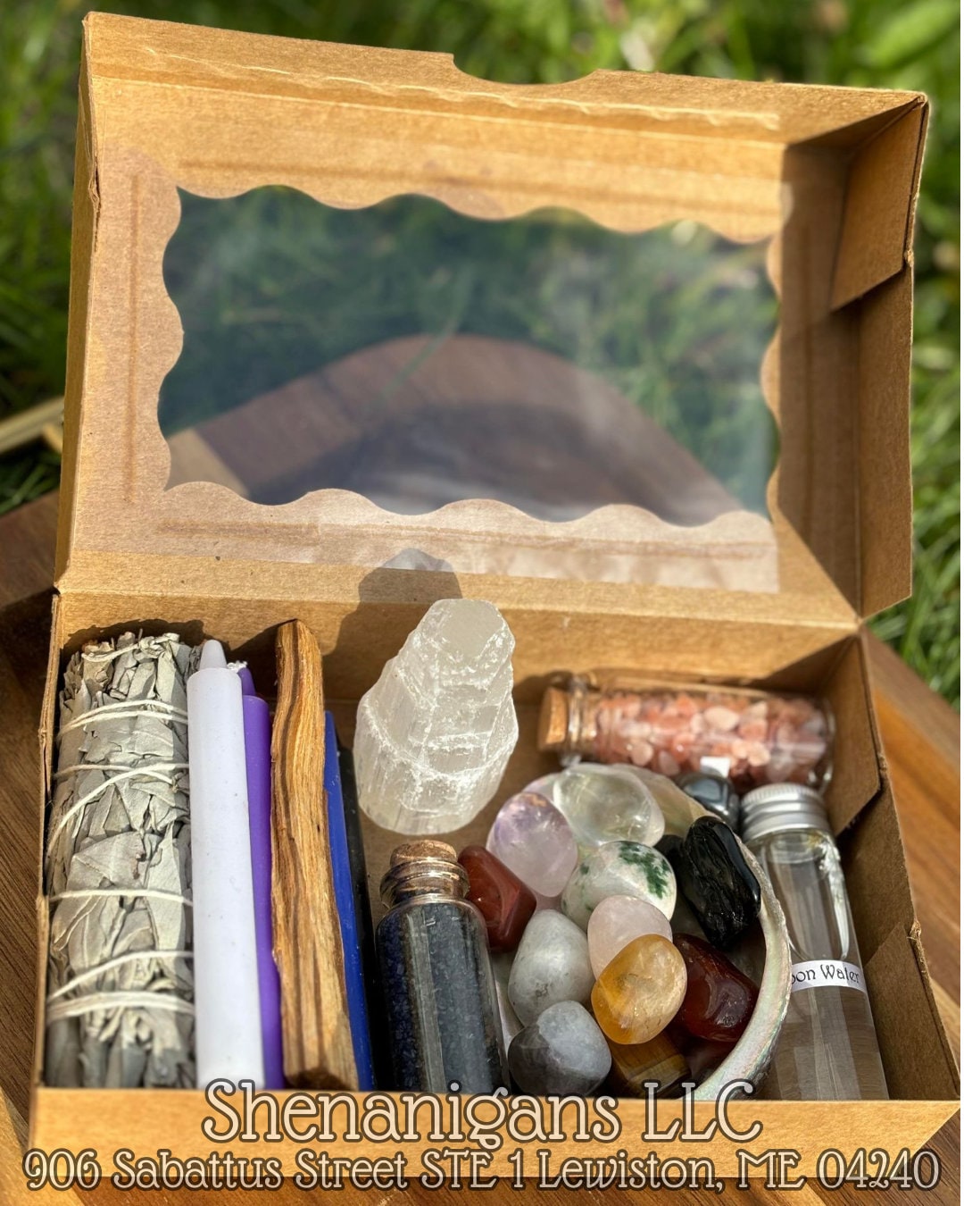 The Beginners Alter: Crystal Edition, Manifestation, Alter, Moon Water ...