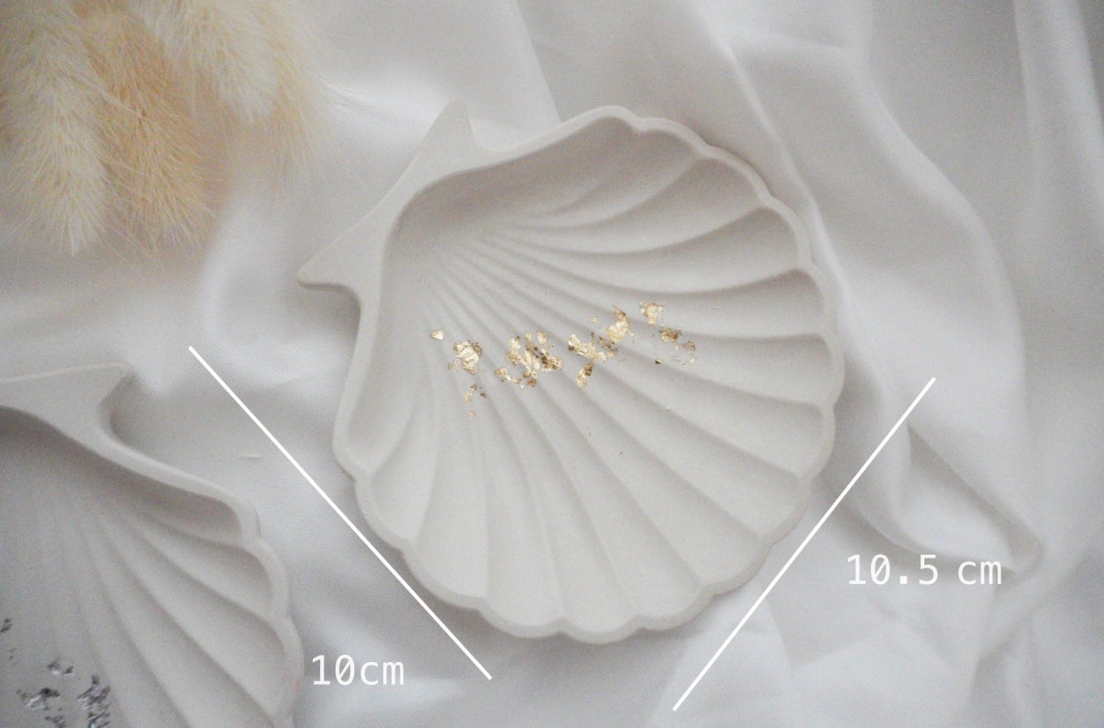 White Trinket Tray Heart Dish Oval Organiser Plate Shell - Etsy