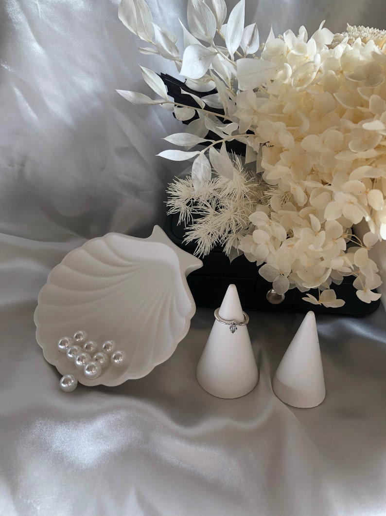 White Trinket Tray Heart Dish Oval Organiser Plate Shell - Etsy