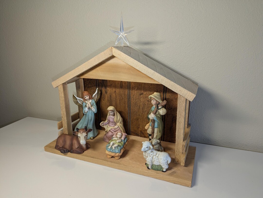 Handmade Cedar Wooden Christmas Holiday Nativity, Manger, Stable, Covered Roof With Light and ...