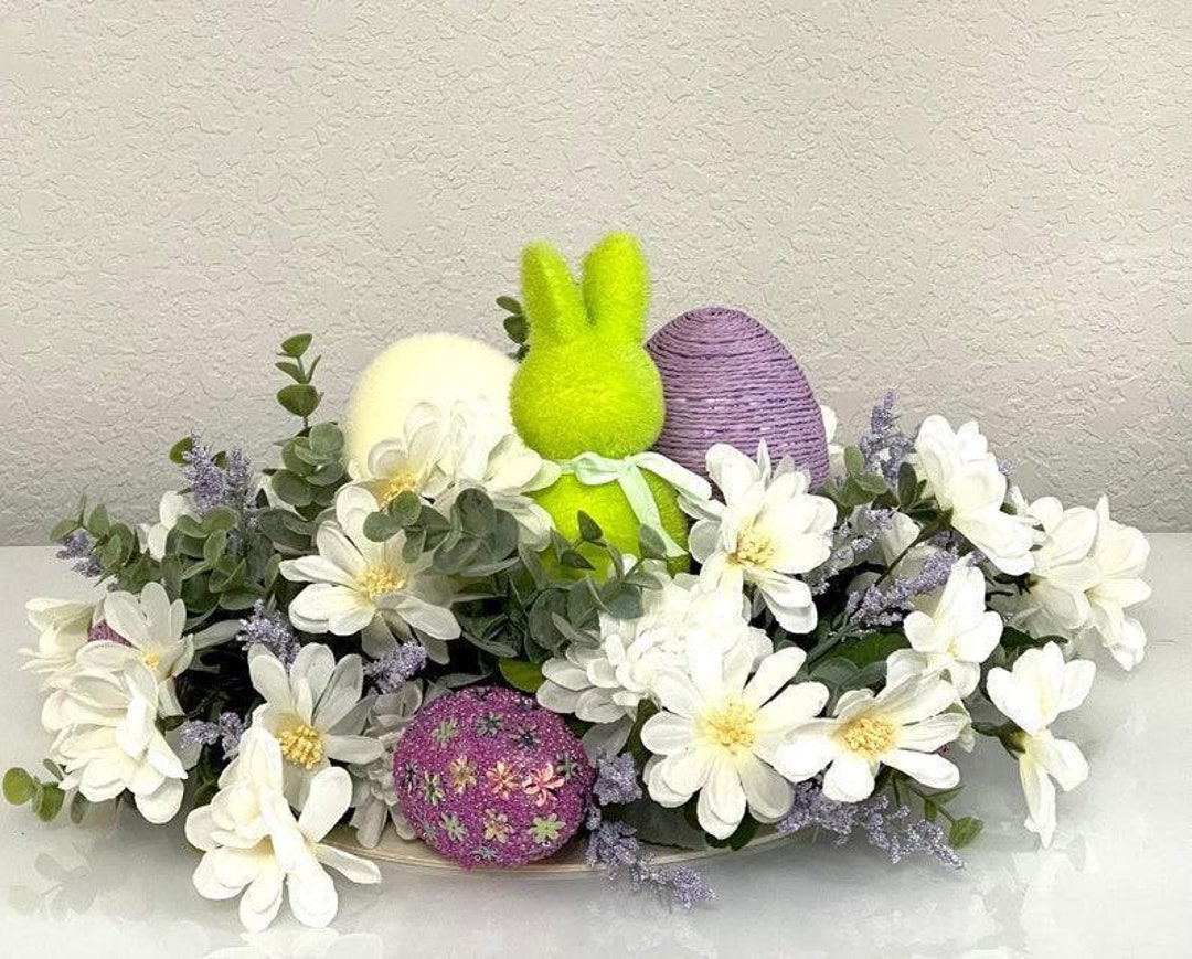 Easter Centerpiece, Spring Holiday Decor, Table Decor, Spring Home ...