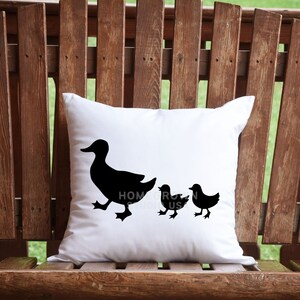Mother Duck and Ducklings SVG New Baby Spring Clipart Mother's Day Svg ...