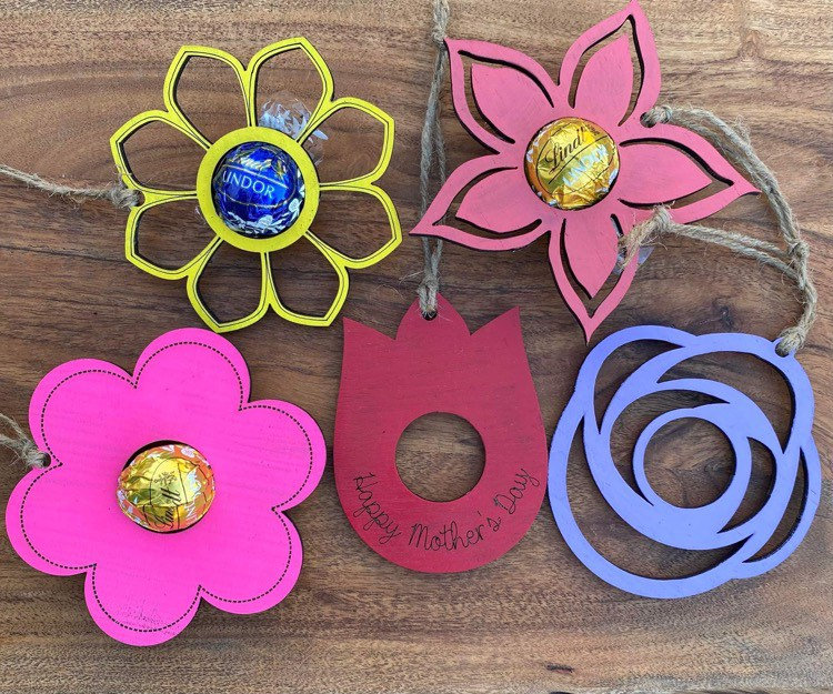 Lindts Lindor Mother's Day Flower Chocolate Candy | Etsy