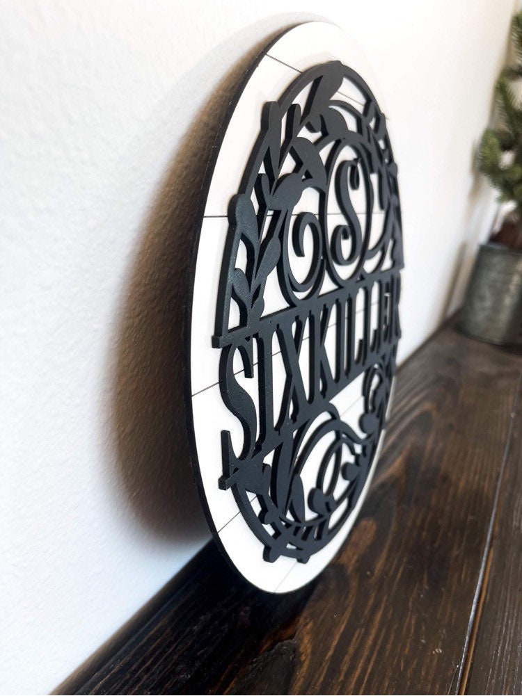 Split Monogram Familyname Name Design Sign Door Hanger | Etsy