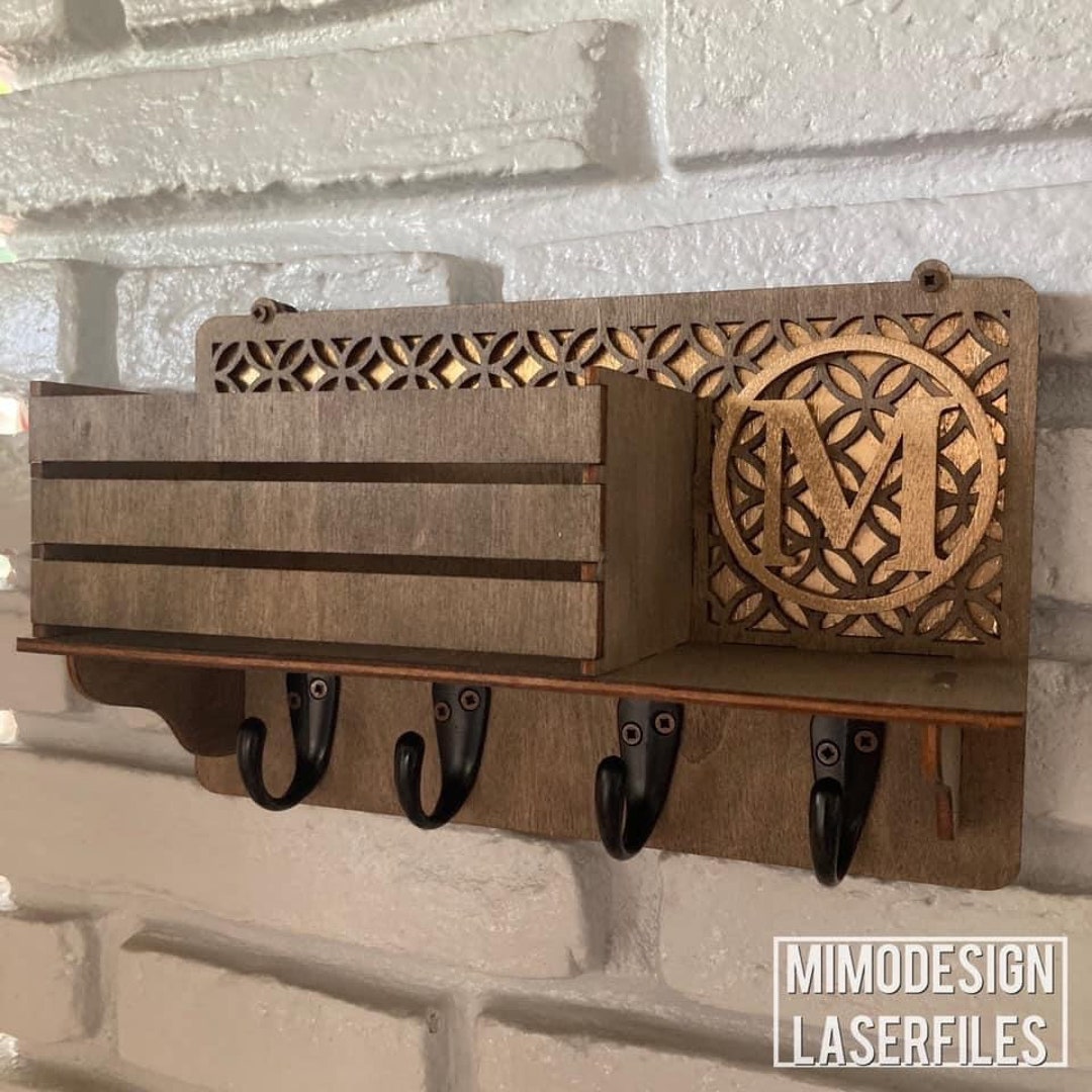 Wall Mounted Key Hanger With Box, Chainmail Pattern & Full Monogram ...