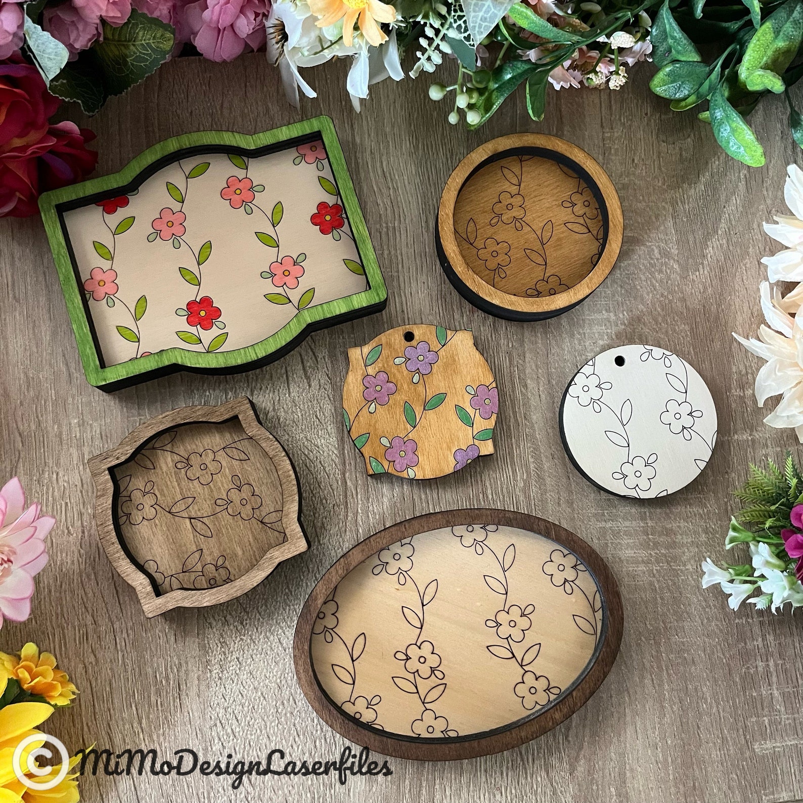 4 Trinket Trays Incl. Tags With Scored and Single Line Floral Design ...