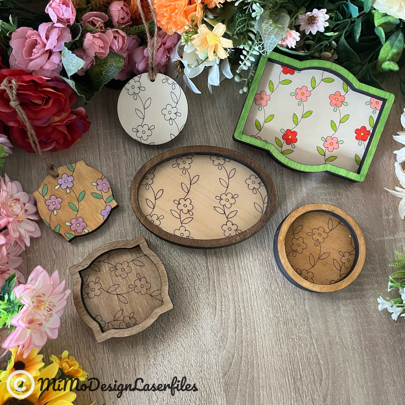 4 Trinket Trays Incl. Tags With Scored and Single Line Floral Design ...
