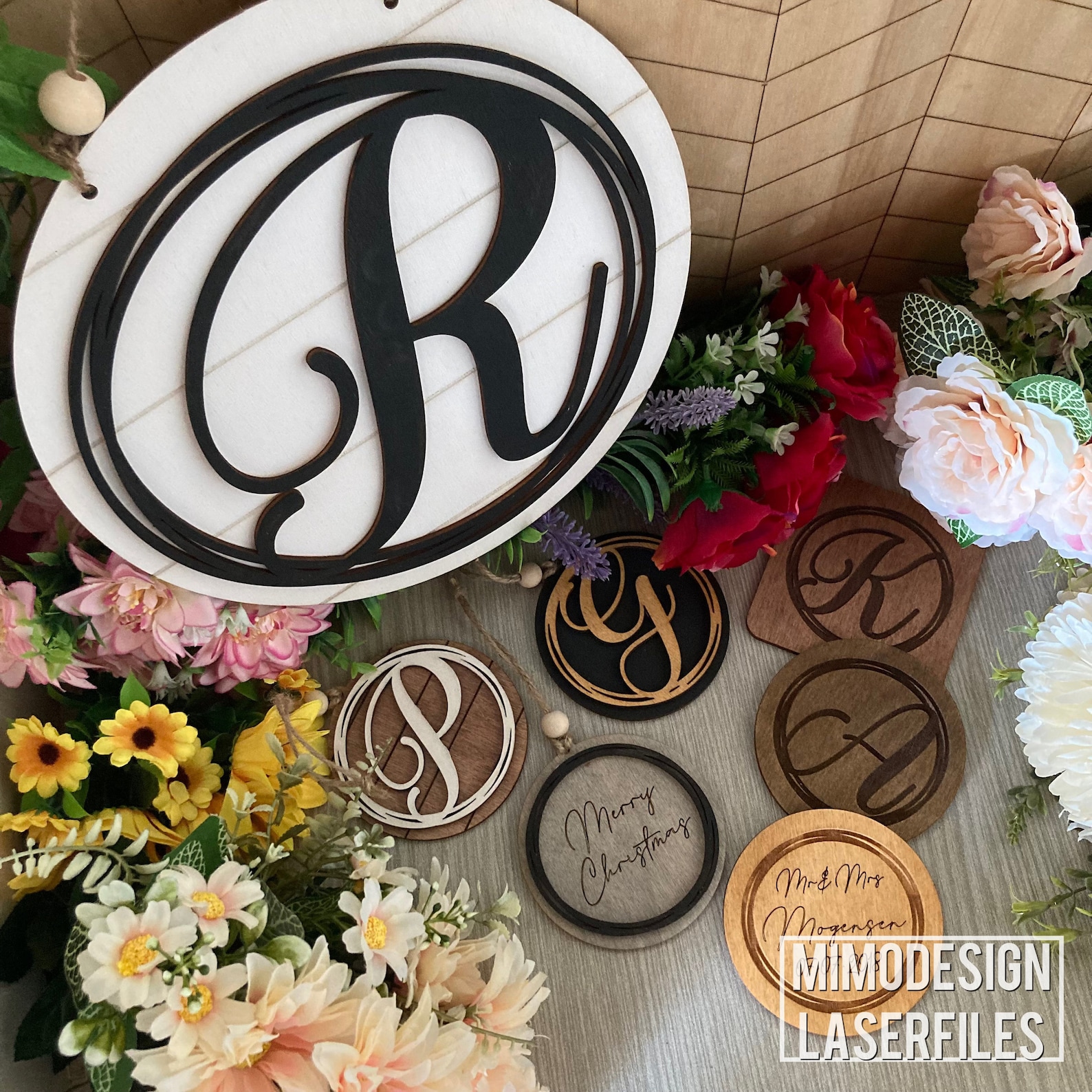 Bundle of Monogram Wreath Letters, 26 Letters - Full Alphabet Incl ...