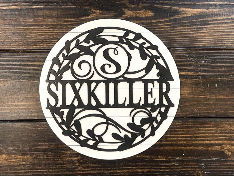 Split Monogram Familyname Name Design Sign Door Hanger | Etsy