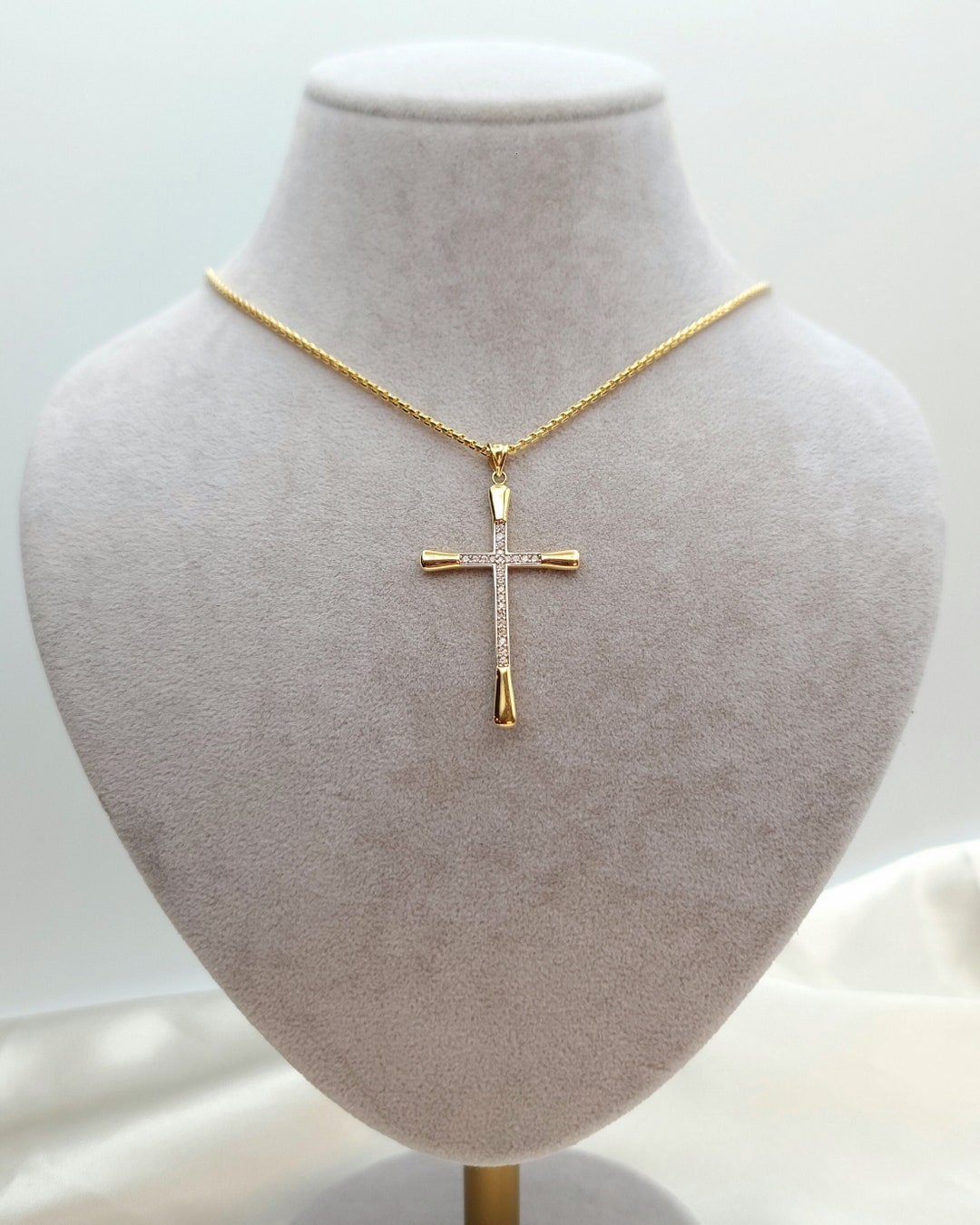 18K Gold Jesus Cross Necklace, 18K Box Chain, Diamond-cut, 18K Real ...