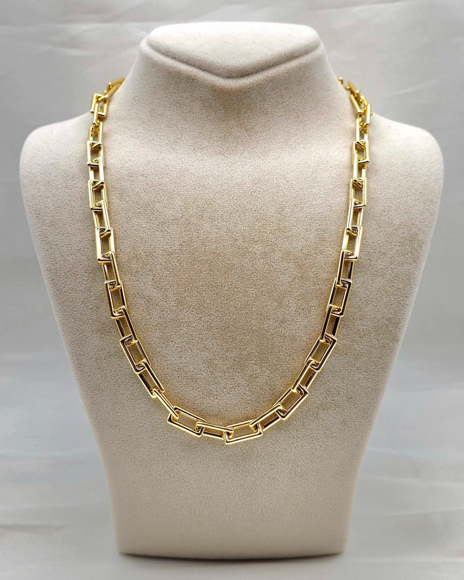 18K Solid Gold Paperclip Chain Necklace: 7.5mm Rectangular Link ...