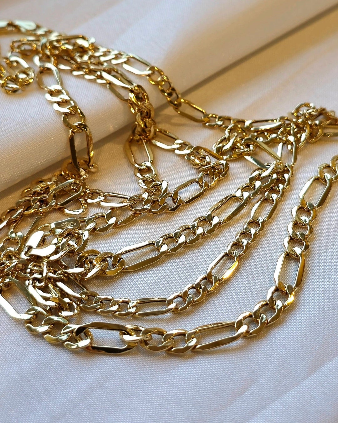 18K Real Gold Figaro Chain Necklace, Real 18K Yellow Gold Figaro Links ...