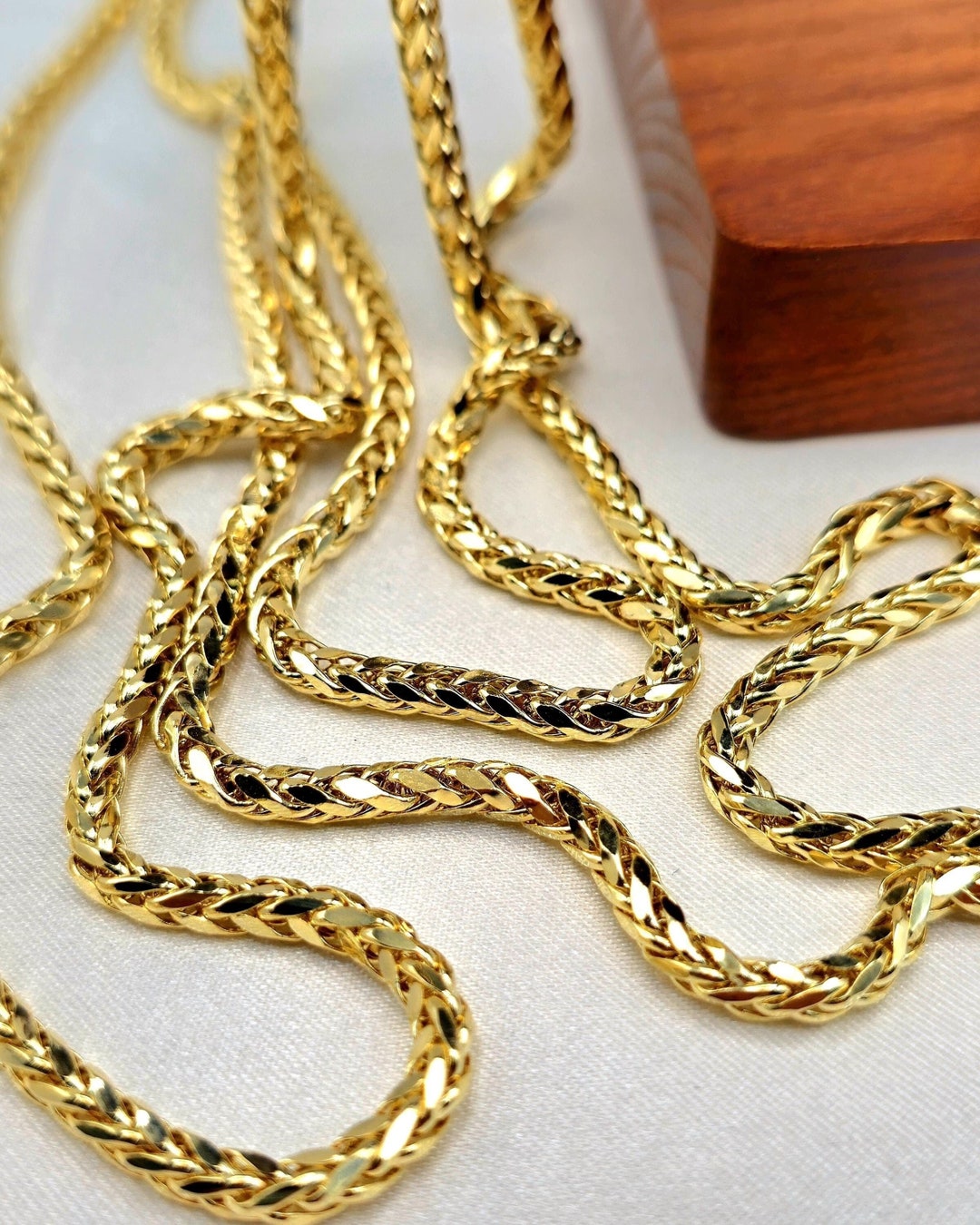 18K Solid Gold Franco Chain Necklace: Diamond-cut Round Foxtail Design ...