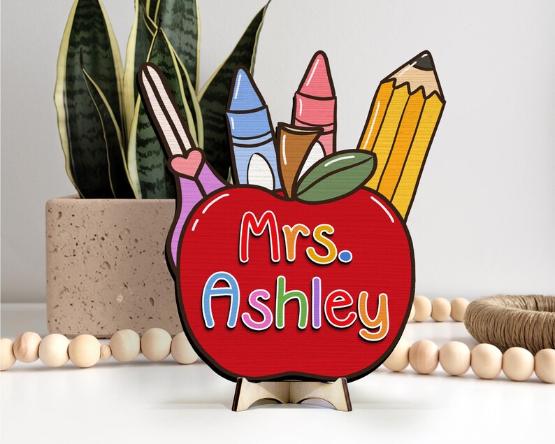 Personalized Teacher Name Sign, Teacher Appreciation Gift, Red Apple ...