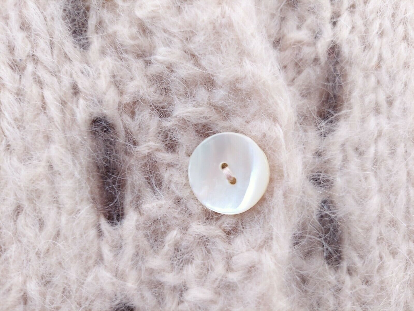 VTG FAMELIA FRAPPE Women's 7 Button Mohair & Wool Cardigan Sweater Size ...