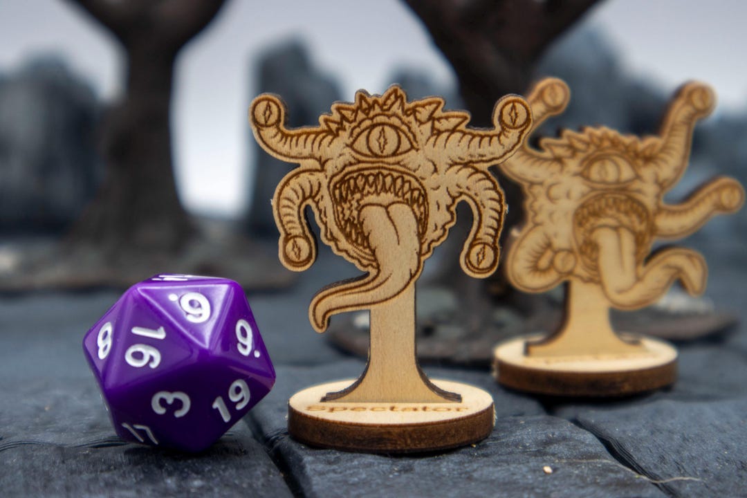 Spectator (set of 2) Miniature 2D Wood Set for Dnd - RPG Mini Table Top ...