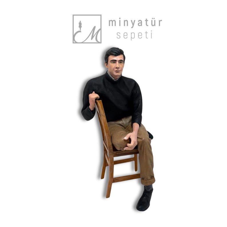 Norma and Norman Bates Diorama: Hand-painted Resin Figure, Psycho ...