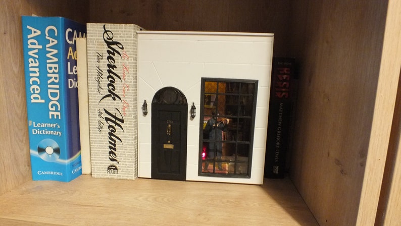 Sherlock Holmes Book Nook, Book Shelf Insert, Booknook,bookend ...