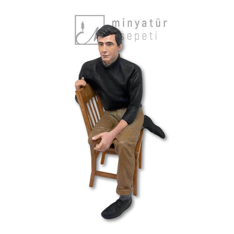 Norma and Norman Bates Diorama: Hand-painted Resin Figure, Psycho ...