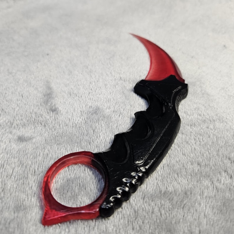 CS2 Ruby Karambit Prop - Costume Display - Resin Accessory - Etsy