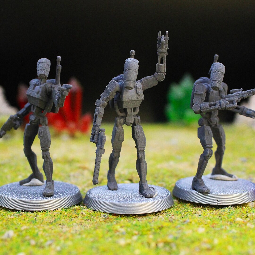 Officer Droids - 21 Poses Available | Sci-fi Officer Robots | Resin ...