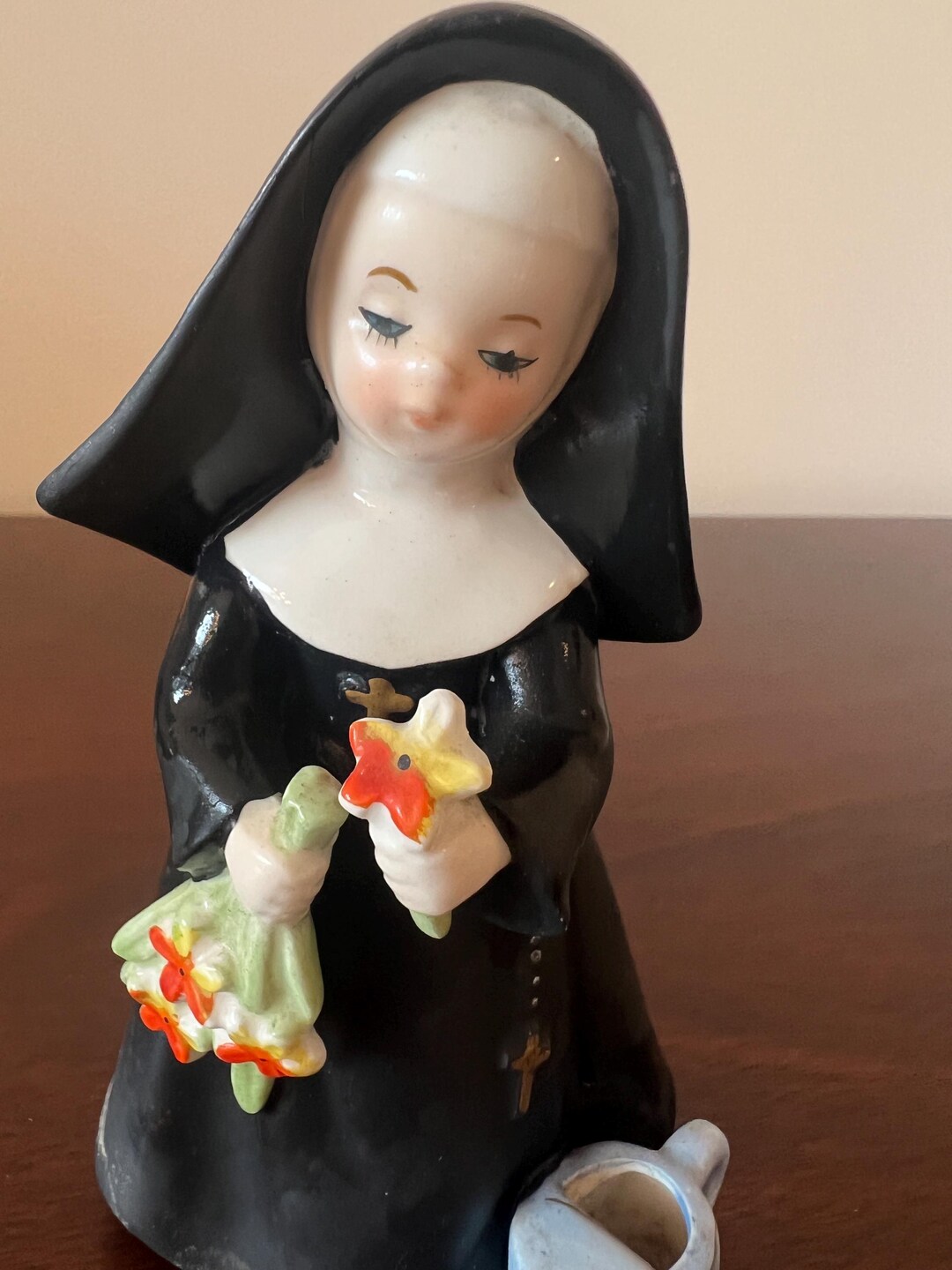 Vintage Napco Ceramic Gardening Nun Figurine 5279 - Etsy