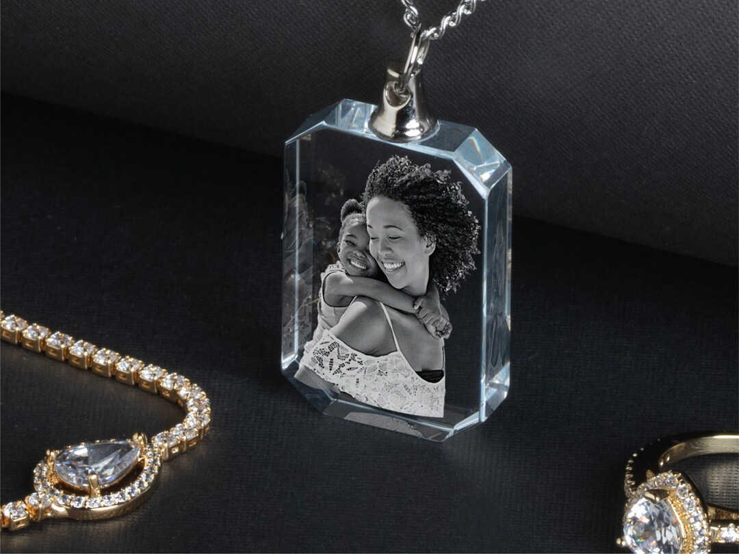 Personalized Jewelry Custom Engraved Photo Necklace Photo Crystal ...