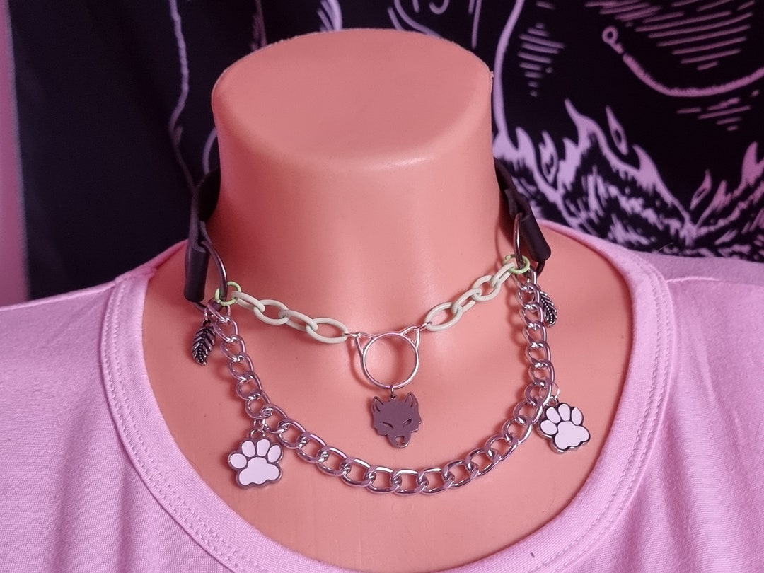 Fade Skye Inspired Wolf Paw Dark Themed Choker Unisex Neko Cat Green ...