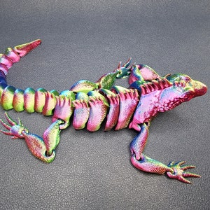 3D Printed Articulated Iguana: Flexible Fidget Desk Toy - Etsy UK
