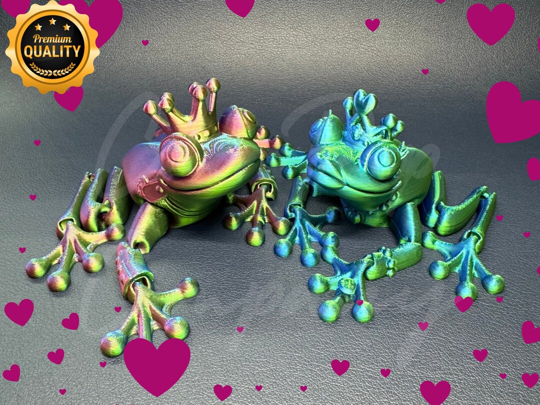 3D Printed Articulated Love Frogs Prince and Princess for Valentines ...