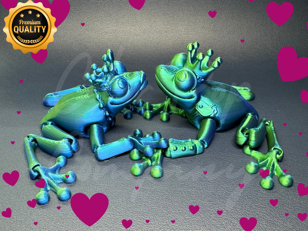 3D Printed Articulated Love Frogs Prince and Princess for Valentines ...