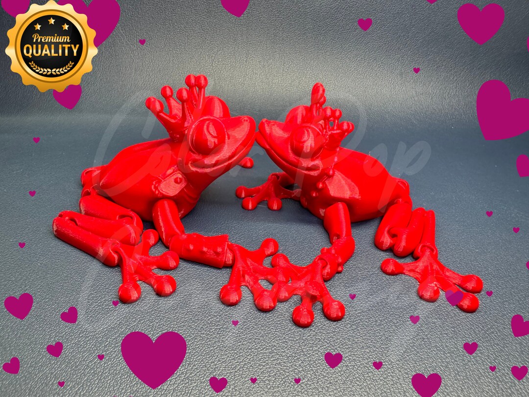 3D Printed Articulated Love Frogs Prince and Princess for Valentines ...
