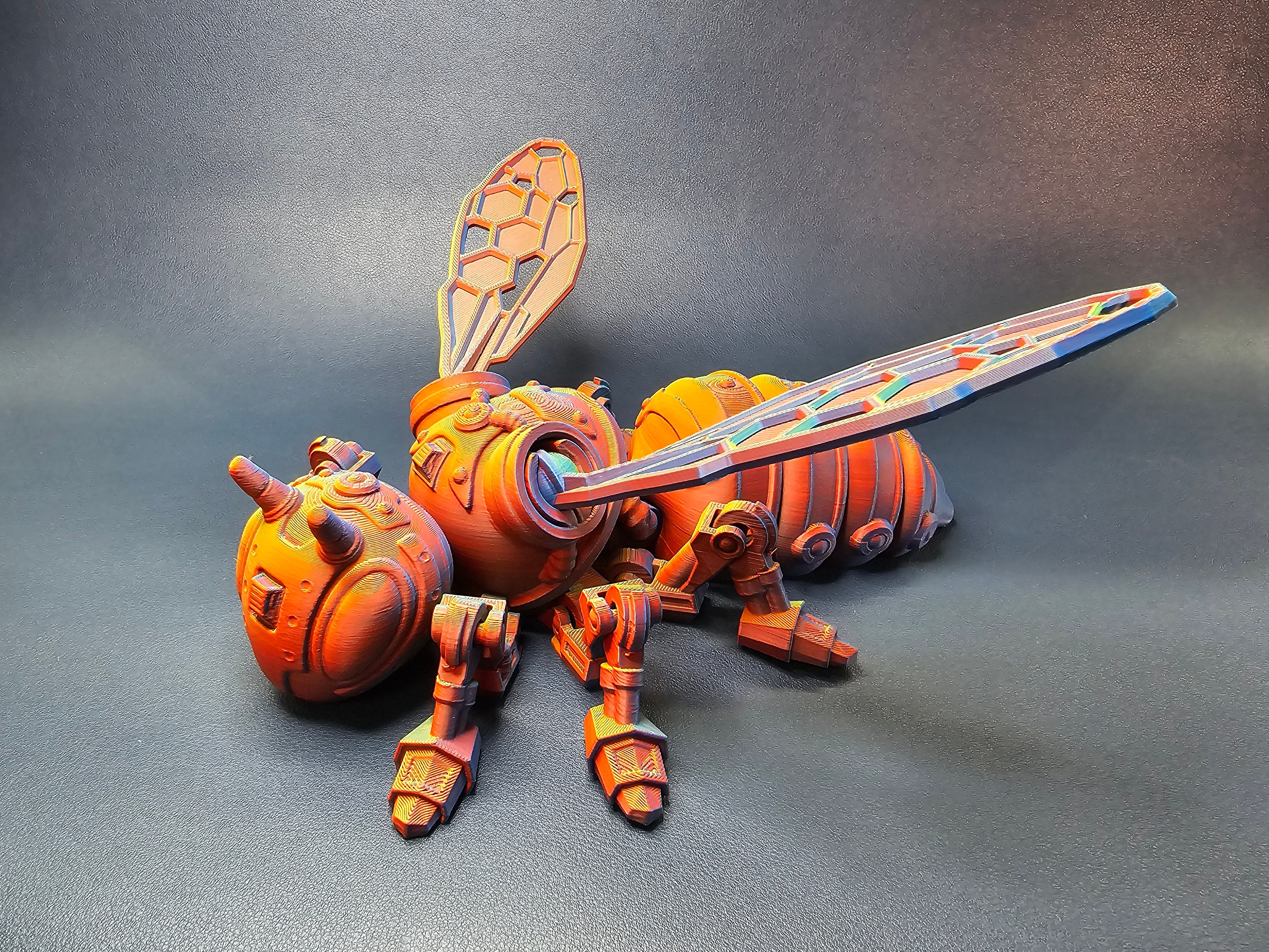 Articulated Cyber Bee: 3D Printed Fidget Desk Pet - Etsy