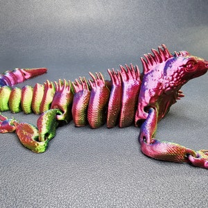 3D Printed Articulated Iguana: Flexible Fidget Desk Toy - Etsy UK