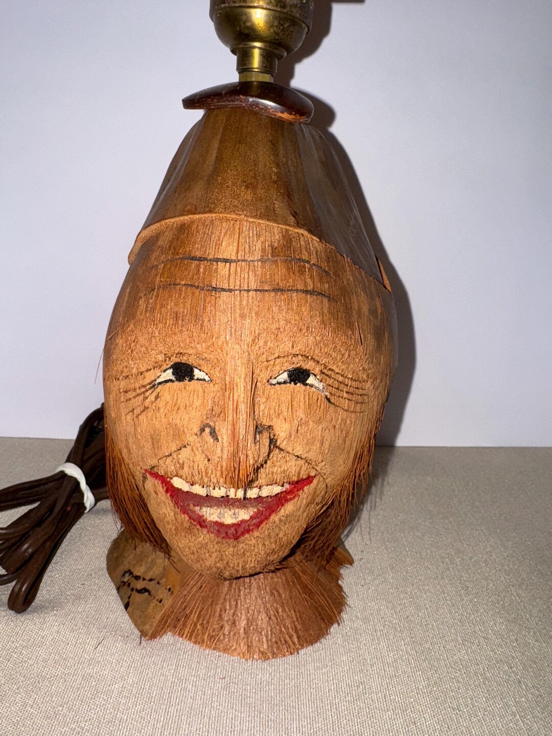 Vintage Unique Coconut Head Lamp Unique & Works Should Be Re-wired for ...